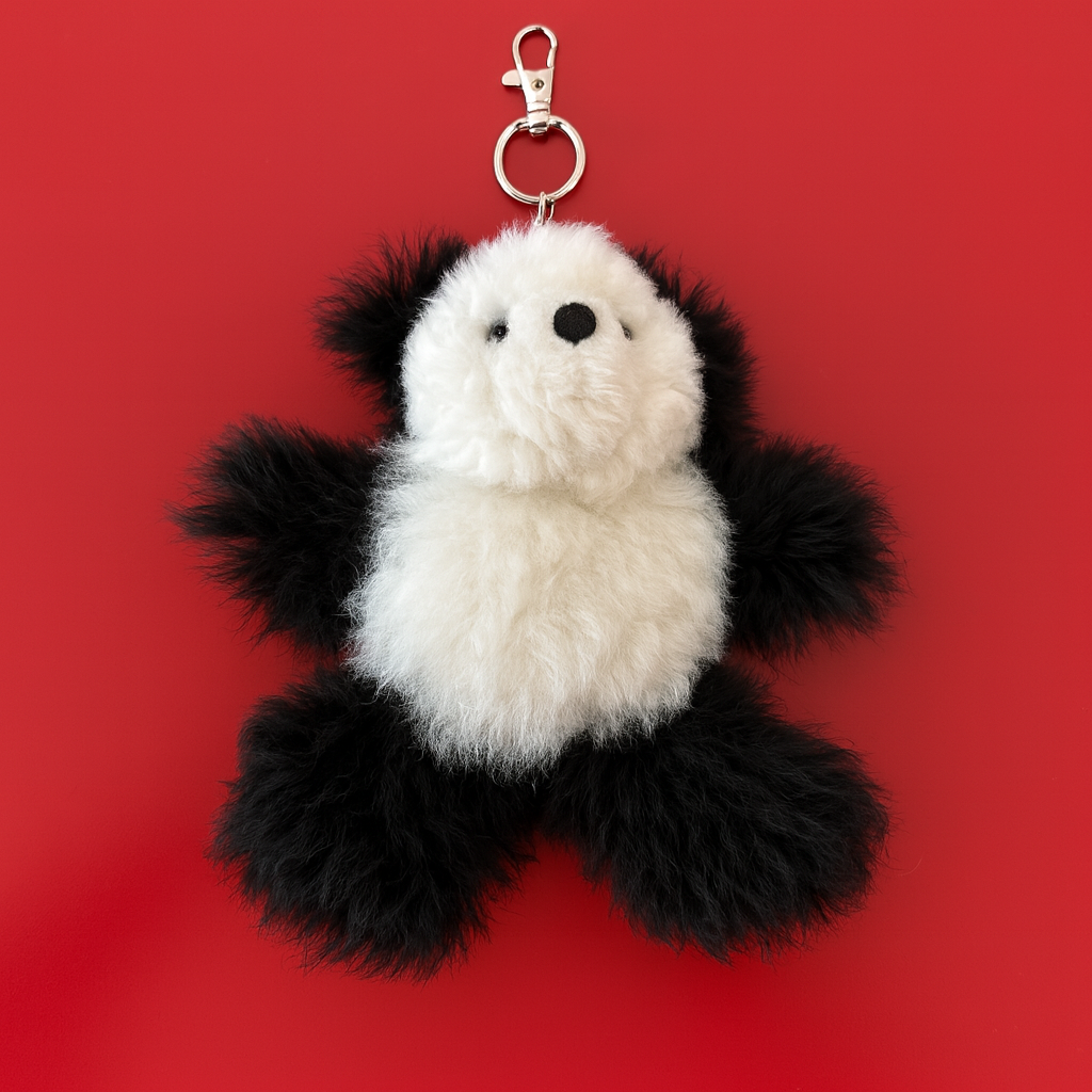 NSPIRED PERU SMALL BEAR KEYCHAIN: PANDA – Common Circus