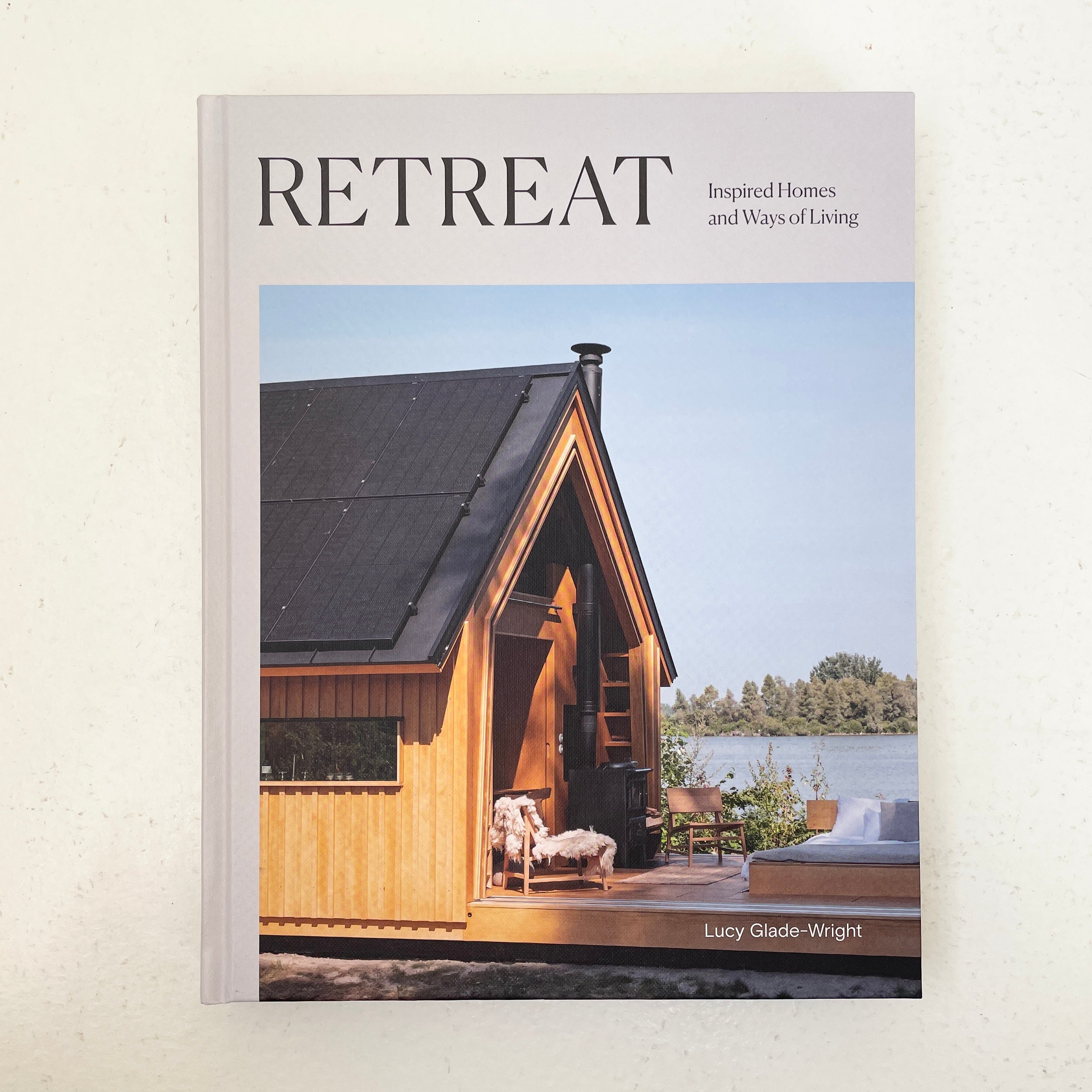 RETREAT – Common Circus