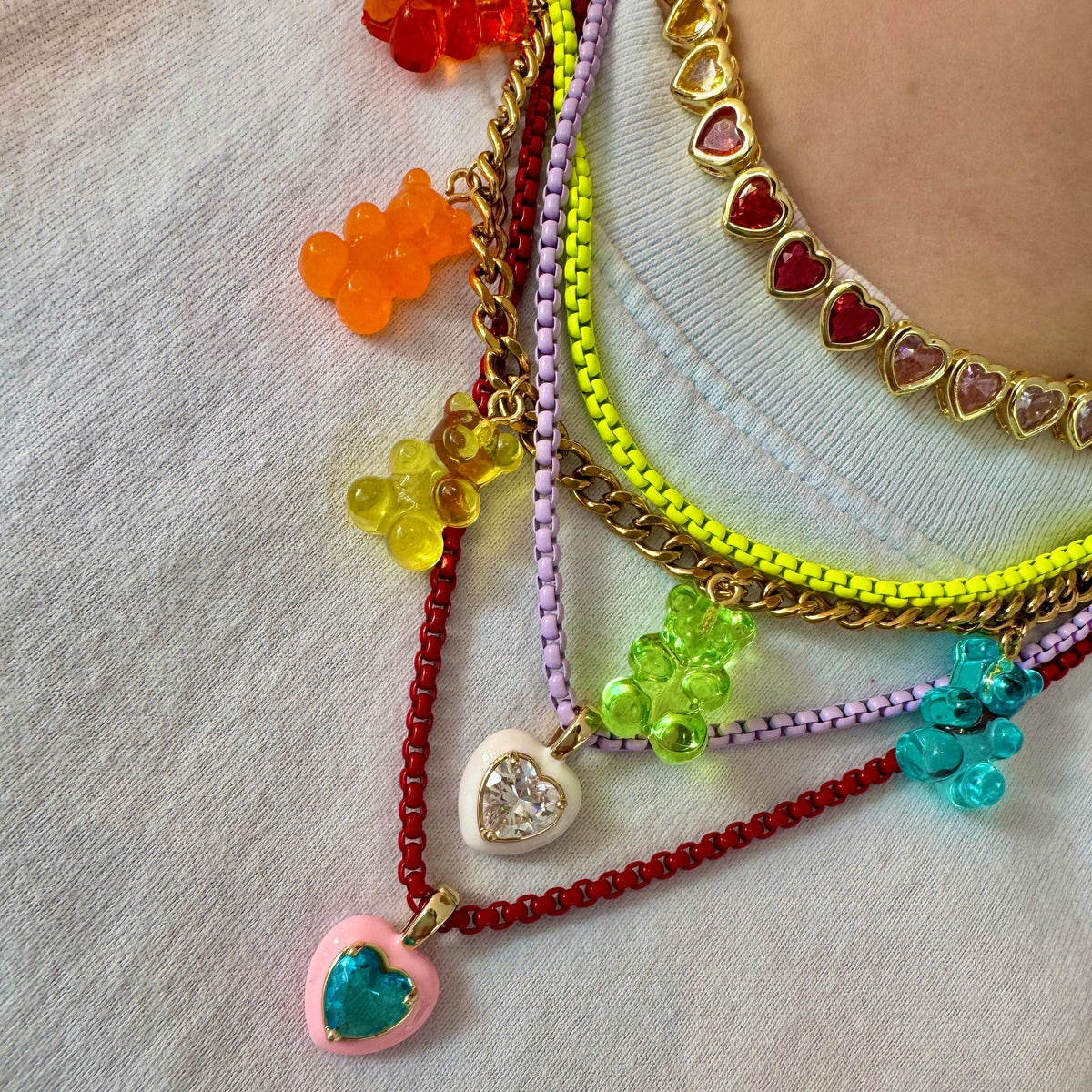 ROGER HEARTS FOR DAYS RAINBOW HEART NECKLACE – Common Circus